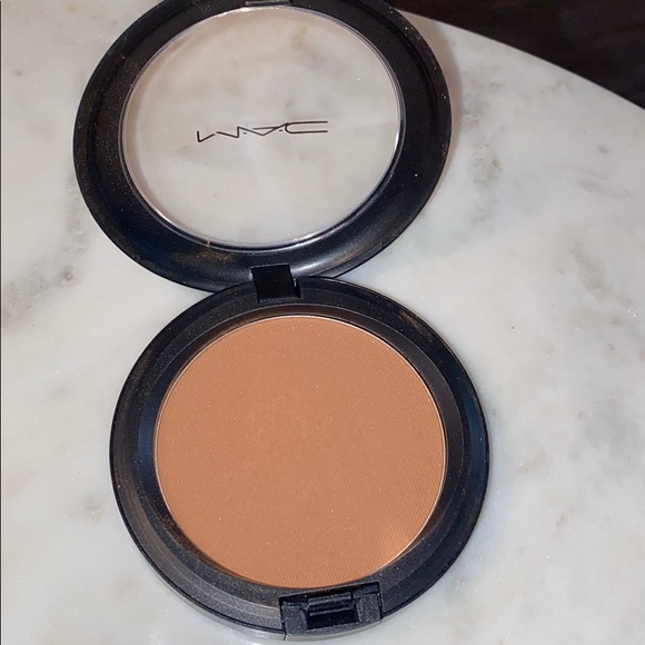 Makeup | Mac Bronzer Baby Girl | Poshmark